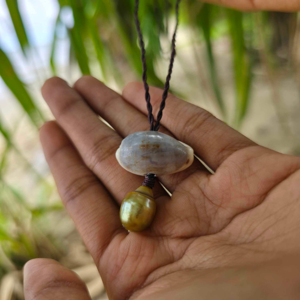 READY TO SHIP Civa Fiji Pearl & Shell Necklace - Nylon FJD$