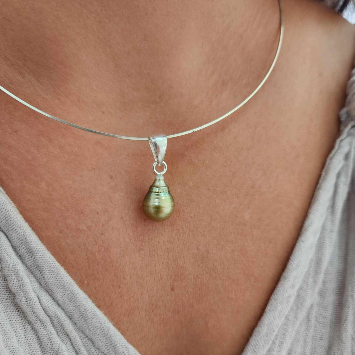 CONTACT US TO RECREATE THIS SOLD OUT STYLE Civa Fiji Pearl Necklace ...