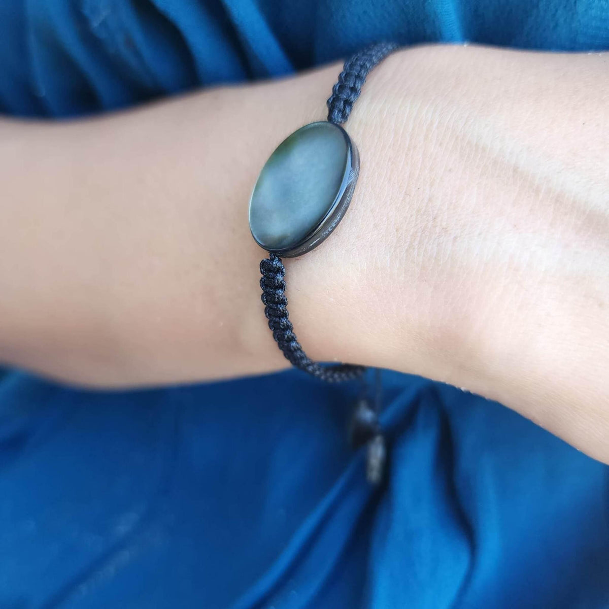 READY TO SHIP Mother of Pearl Bracelet - FJD$